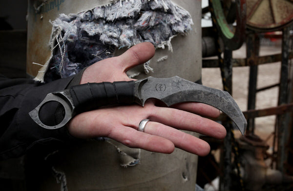 The Mauler | Karambit Knife | Claw Knife - Zombie Tools